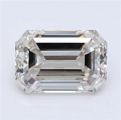 Emerald Cut Engagement Rings Guide & Styles That Inspire Awe ...